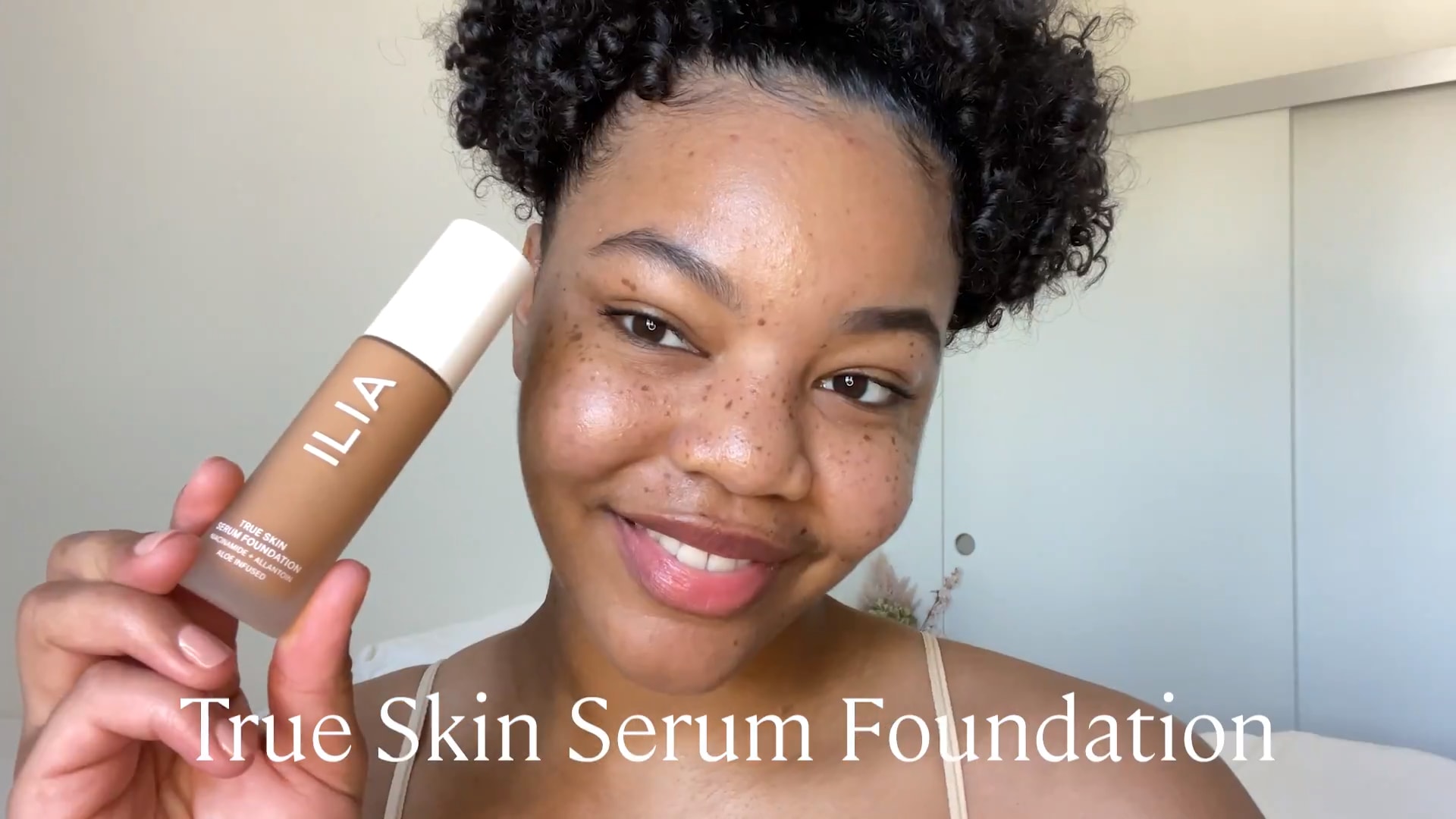 True Skin Medium Coverage Serum Foundation with Niacinamide - ILIA ...