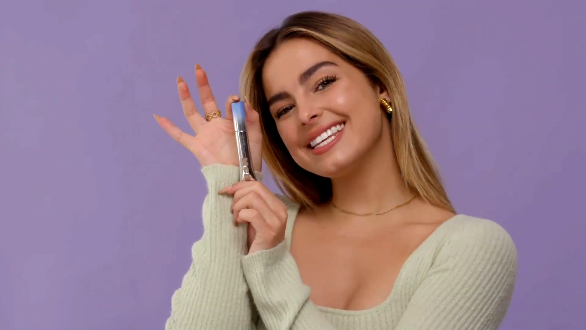 Lid Glaze Addison Rae Eyeshadow - ITEM Beauty | Sephora