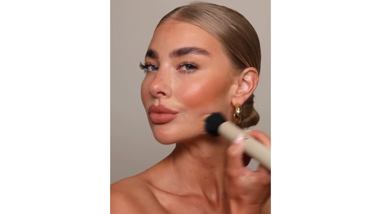 Gloss Highlighter - REFY | Sephora