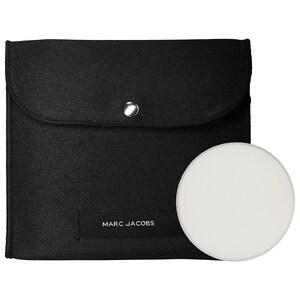 Perfection Powder - Featherweight Foundation - Marc Jacobs Beauty | Sephora