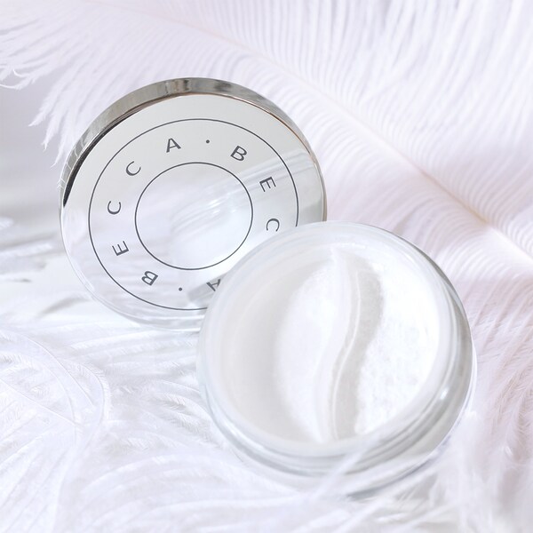 Under Eye Brightening Setting Powder - BECCA Cosmetics | Sephora