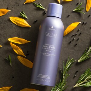 CAVIAR Anti-Aging® Restructuring Bond Repair Leave-In Treatment Mousse ...
