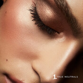 Rihanna Real Eye Color