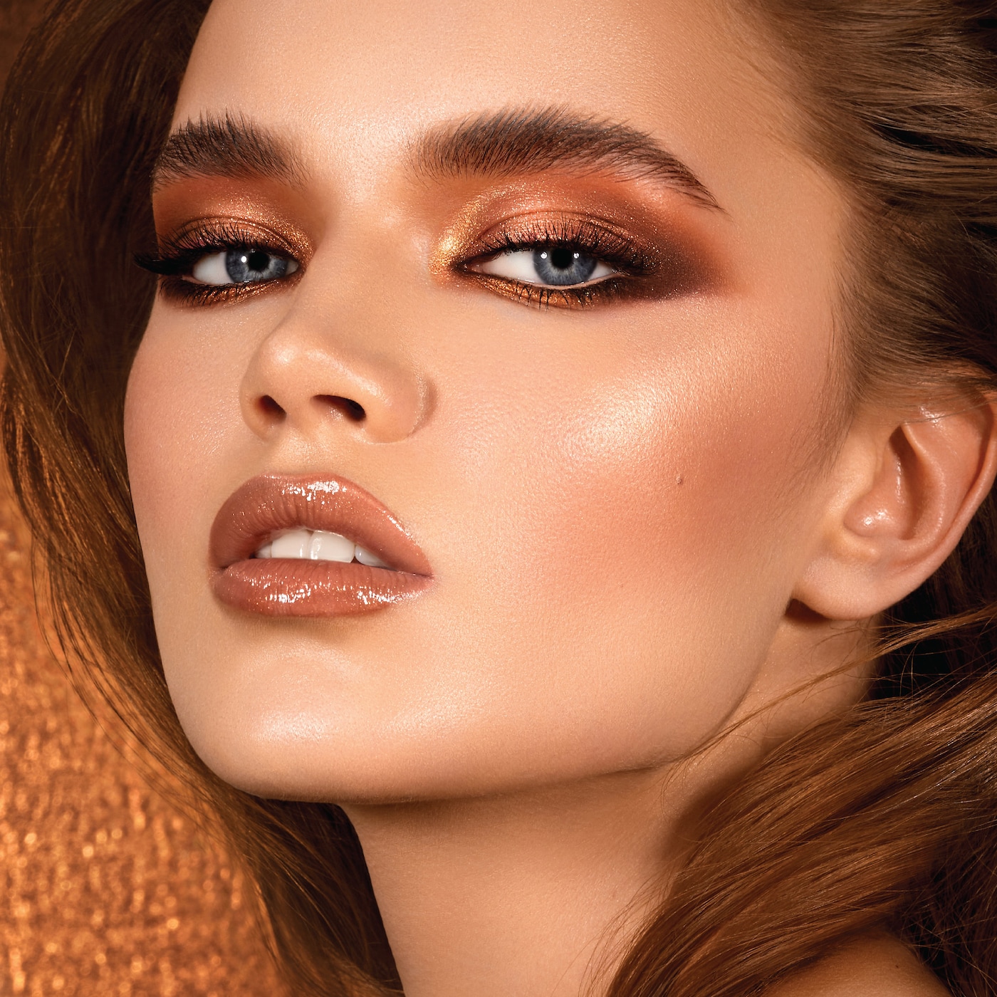 Fall Makeup Ideas: Best Looks & Products To Amp Up Your Style!