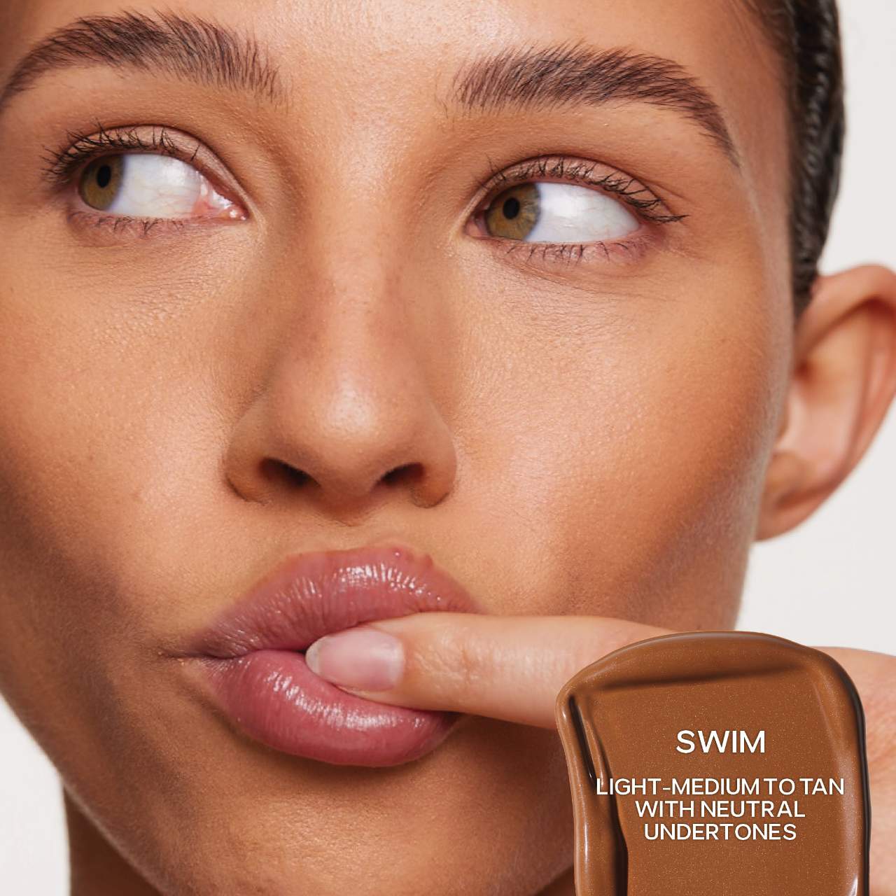 Saie Dew Bronze Soft-Focus Effortless Liquid Bronzer International Shipping